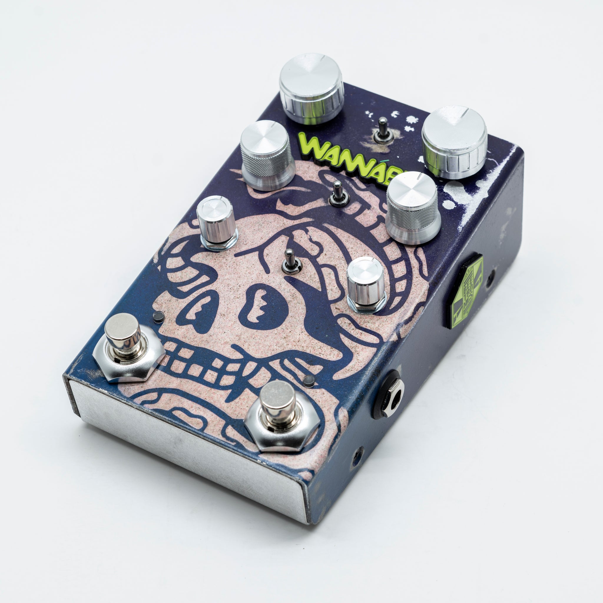 Wannabee Beelateral Buzz • Custom Shop WB0011 – Beetronics